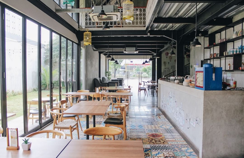 √Buka Puasa Bersama di Ajag Ijig Resto, Boleh Banget... - Kuliner Asyik